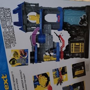DC super friends | Toys | Batman Lot Batcave Batplane With Extras Discs ...